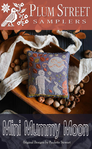 Mini Mummy Moon – The Daily Stitcher